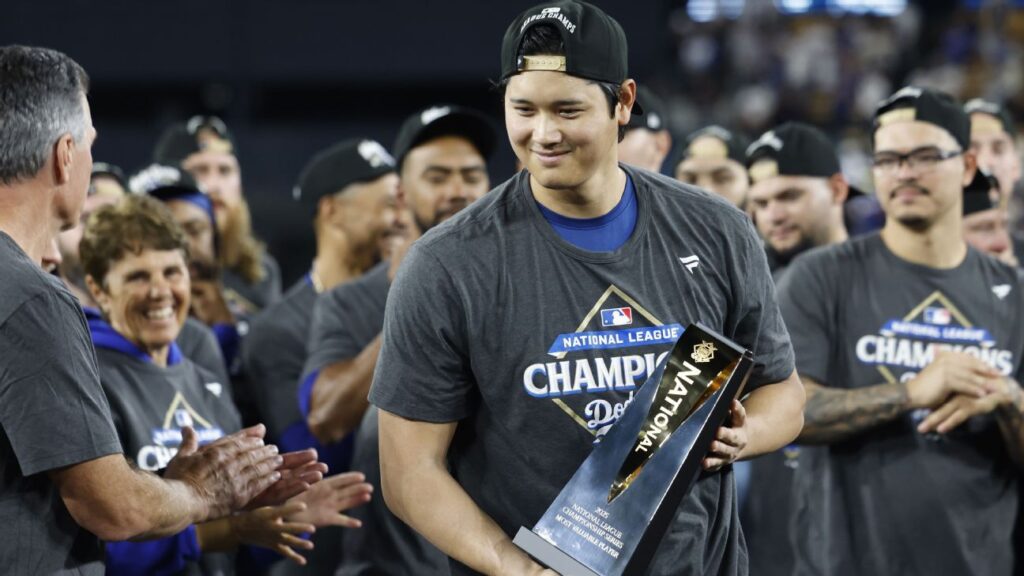 MLB: Teams that won consecutive World Series titles - AM850